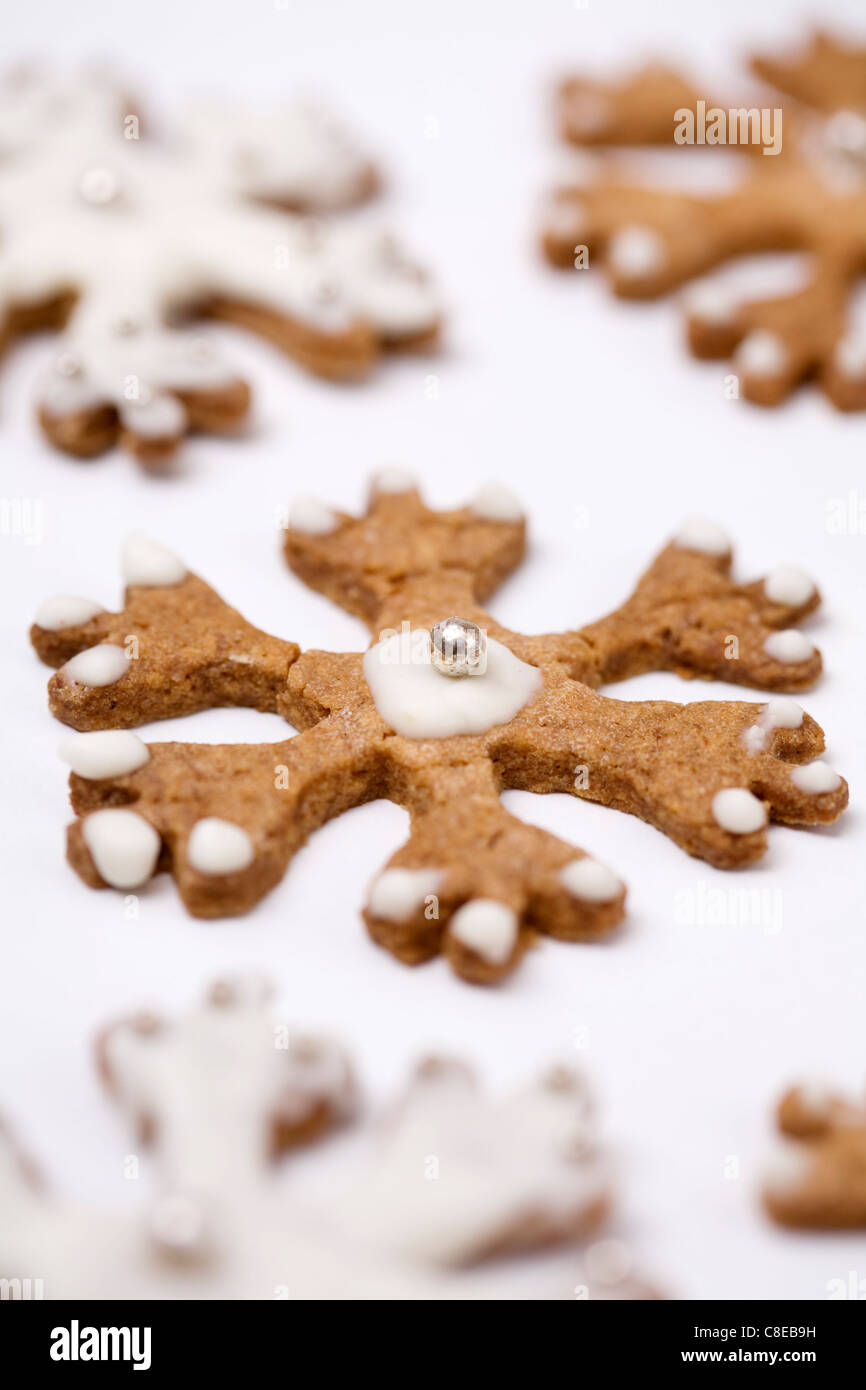 Snowflake-shaped shortbread cookies Stock Photo - Alamy