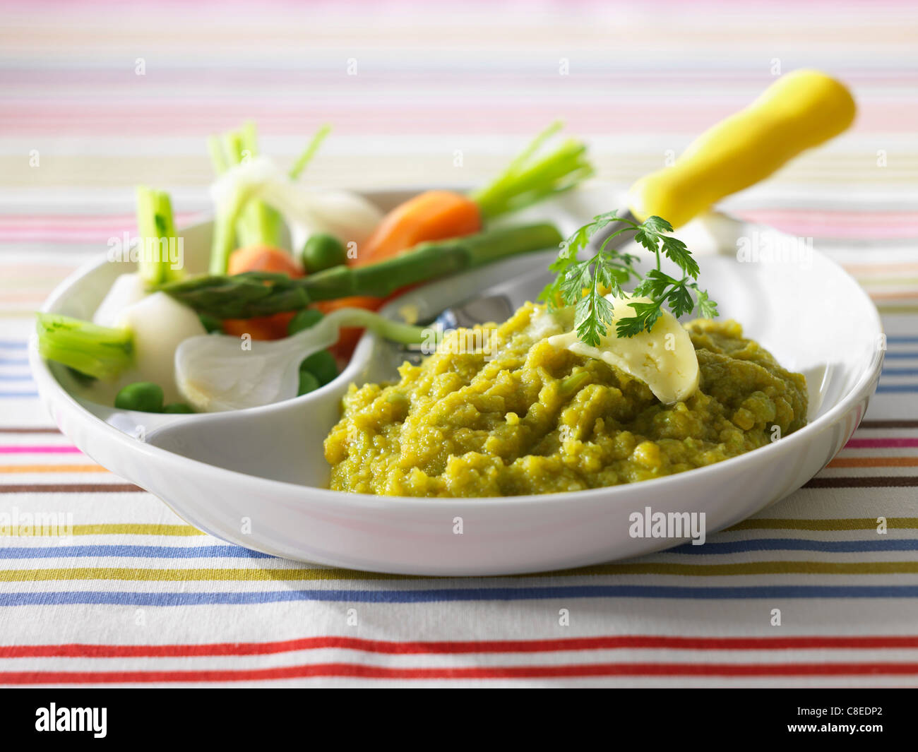 Steam-cooked spring vegetables and mashed spring vegetables Stock Photo ...