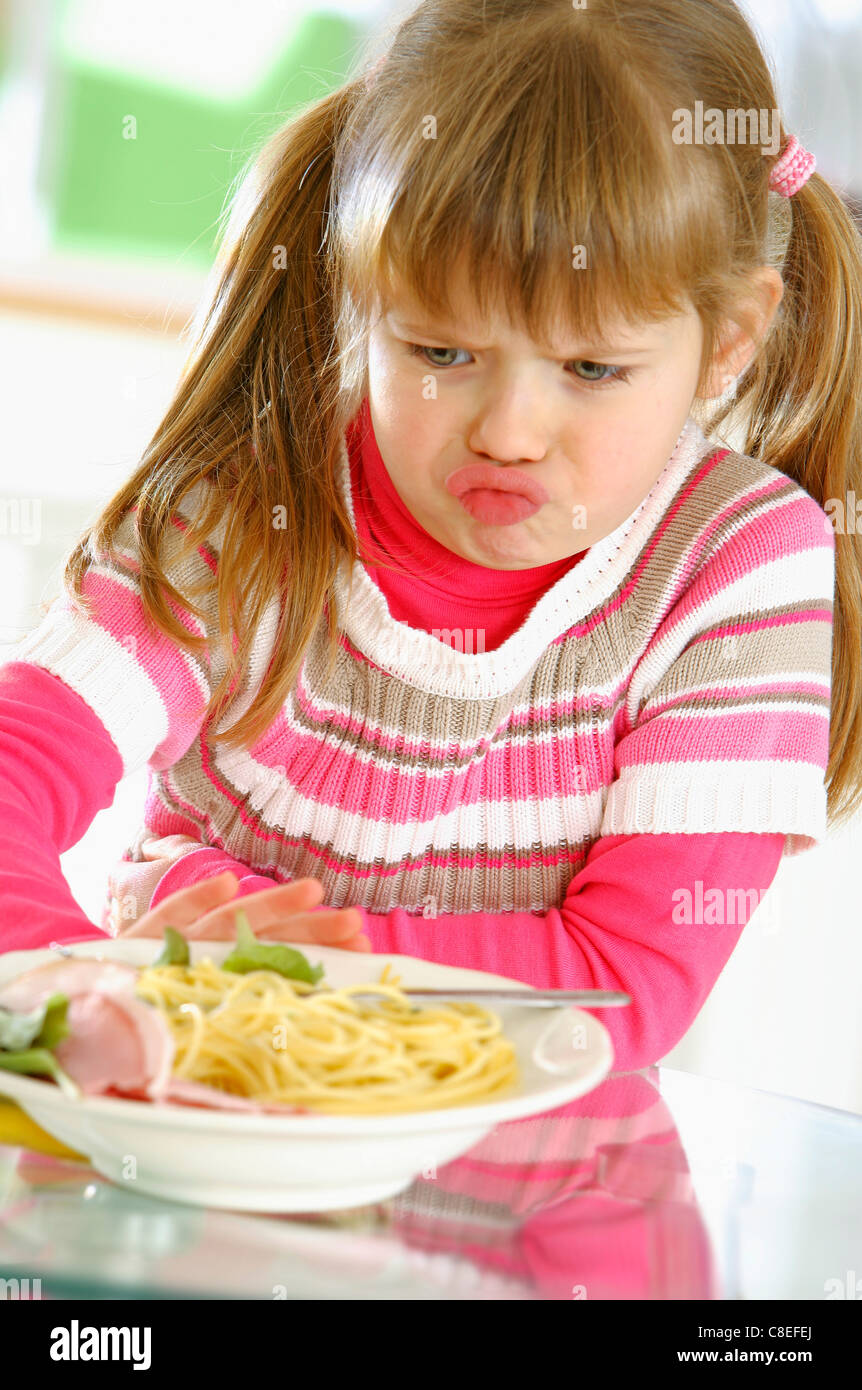 Front plate hi-res stock photography and images - Alamy