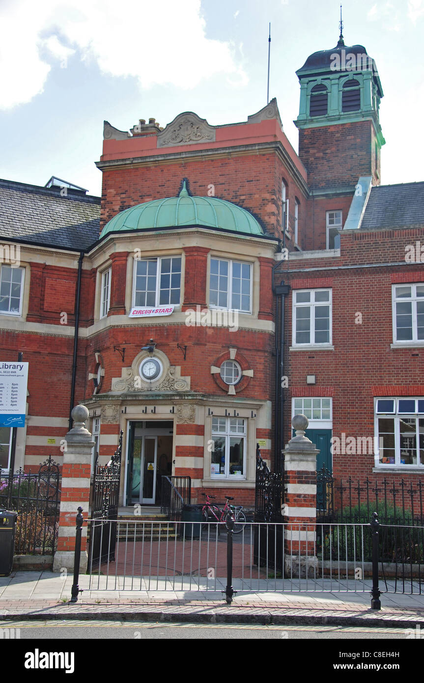 Dulwich library hi-res stock photography and images - Alamy