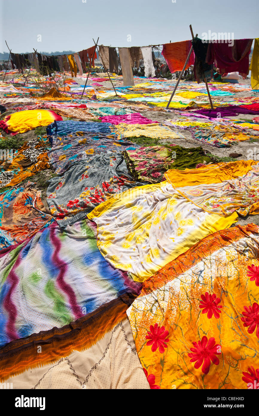 Indian clothes drying hi-res stock photography and images - Alamy