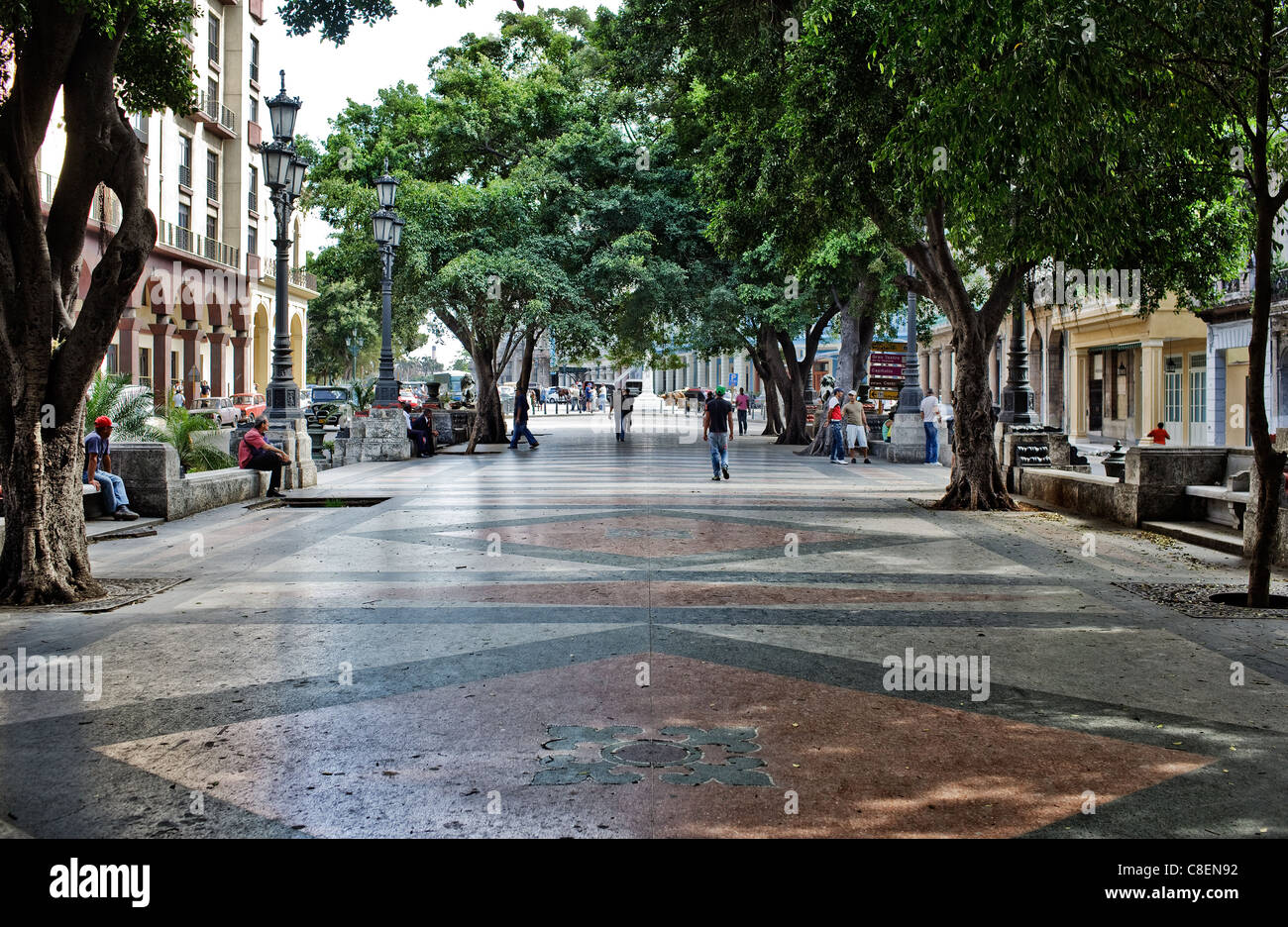 Street Scenes from havana cuba beautiful square Stock Photo - Alamy