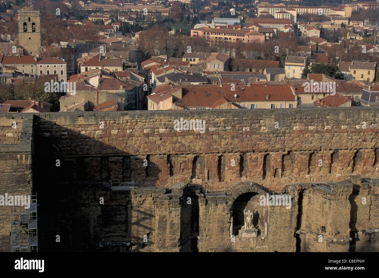 Roman orange theatre france hi-res stock photography and images - Alamy
