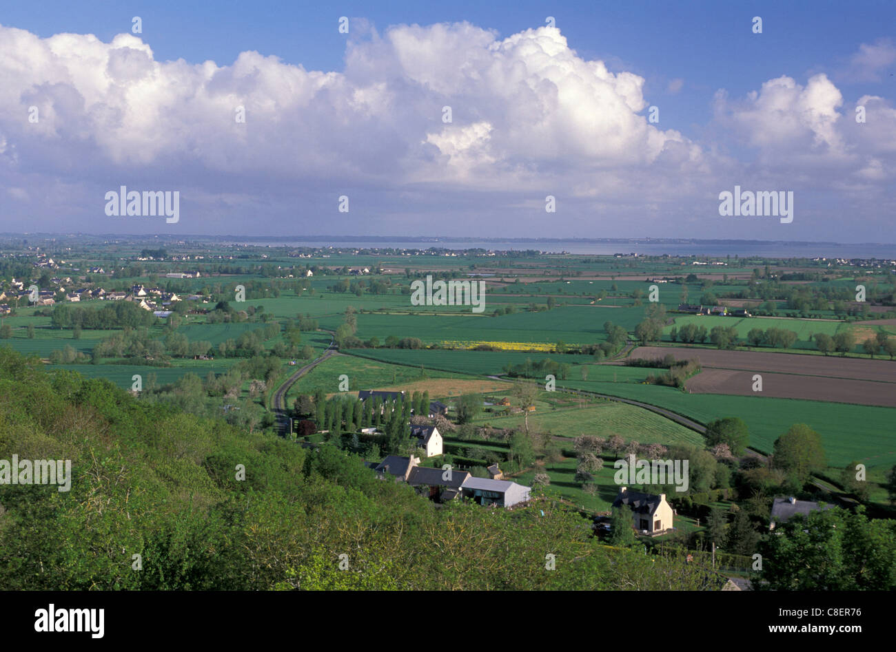 Bretagne landscape hi-res stock photography and images - Alamy
