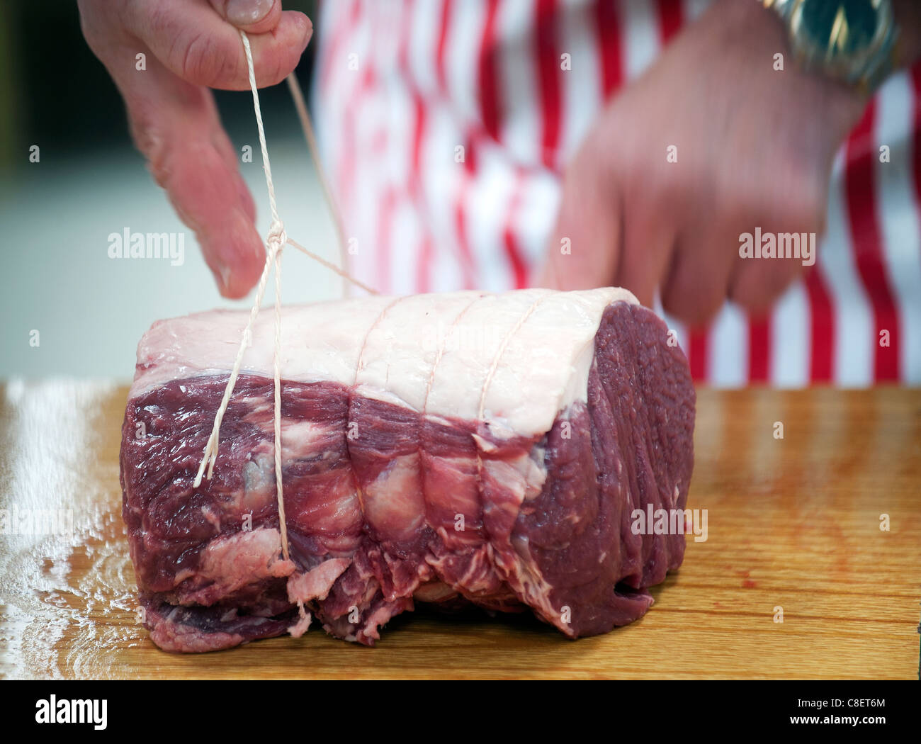 Joint of beef hi-res stock photography and images - Alamy