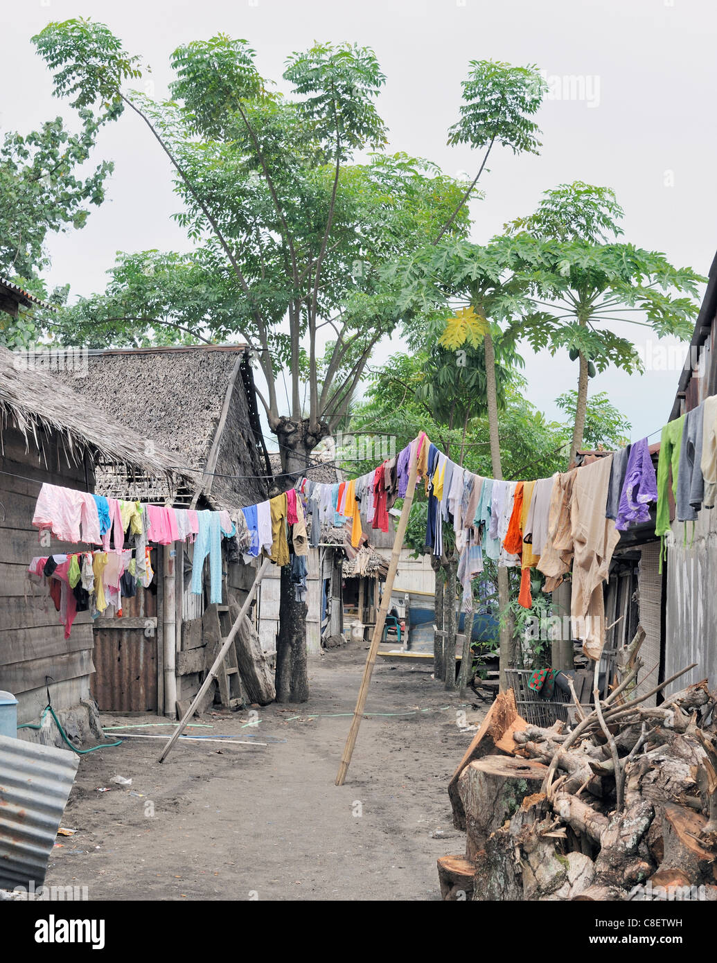 Laundry hanging in the street hi-res stock photography and images - Alamy