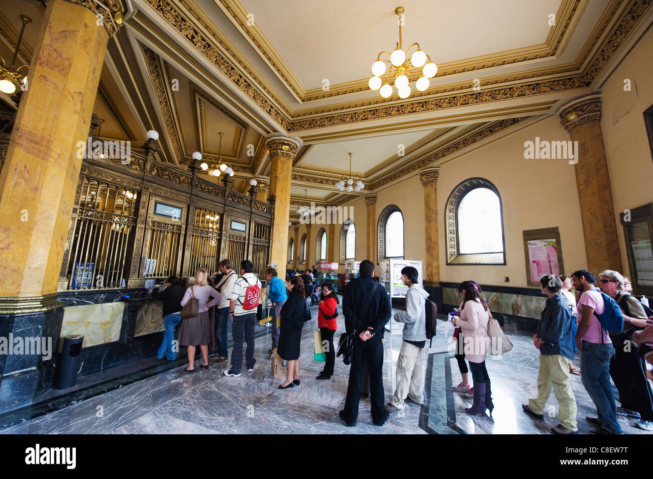 The general post office queue hi-res stock photography and images - Alamy