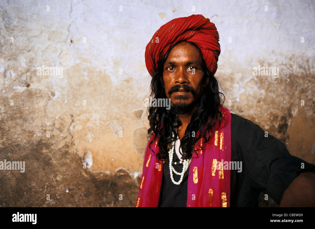 Indian fakir hi-res stock photography and images - Alamy