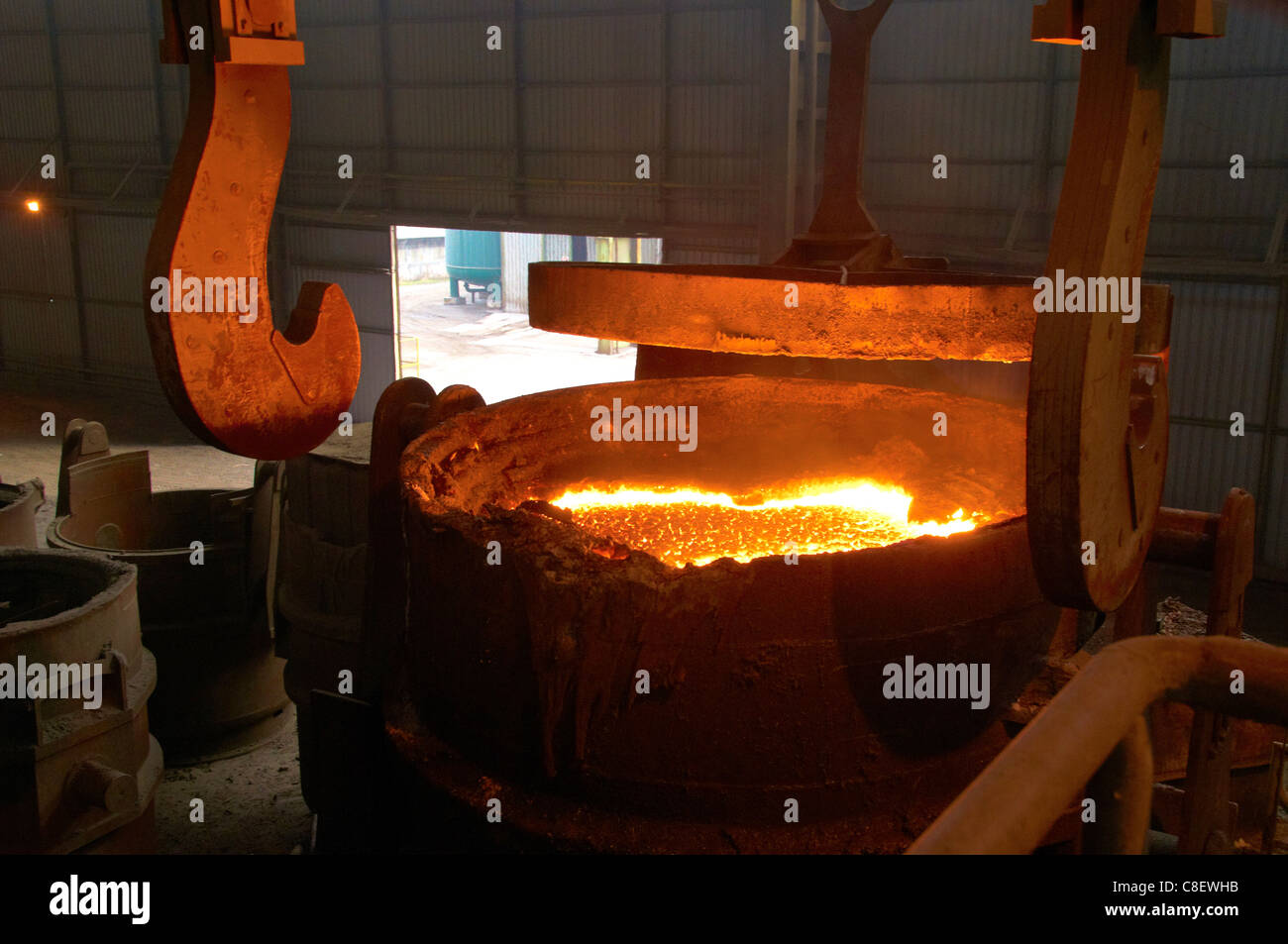 Open furnace unit hi-res stock photography and images - Alamy