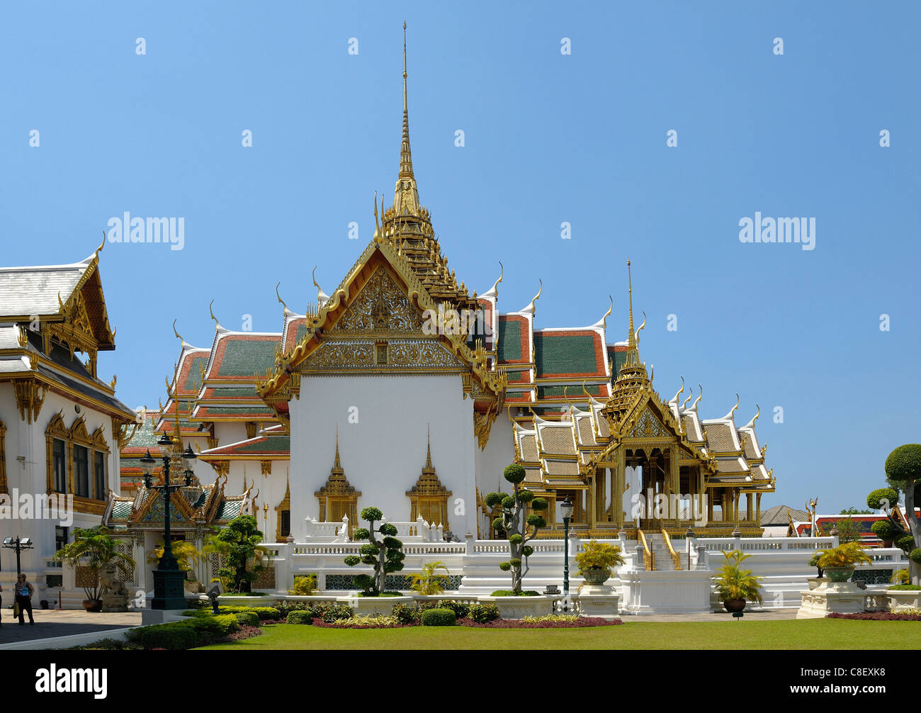 Dusit palace hi-res stock photography and images - Alamy