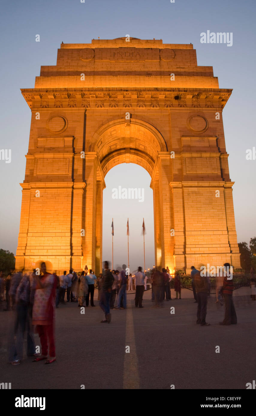India Gate illuminated in evening, New Delhi, India Stock Photo - Alamy
