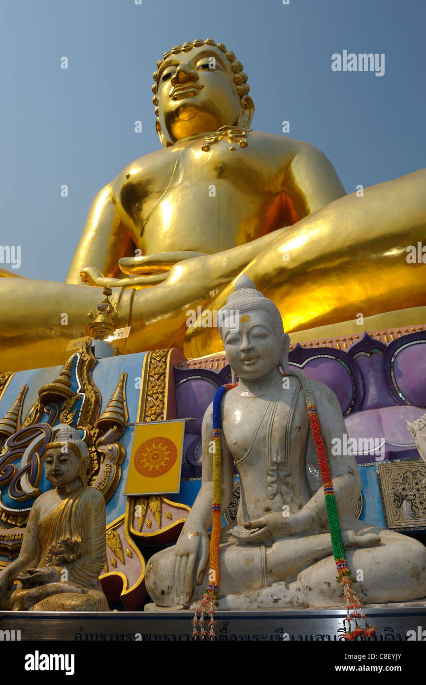 Golden Buddha, Golden Triangle Park, Golden Triangle, Thailand, Asia ...