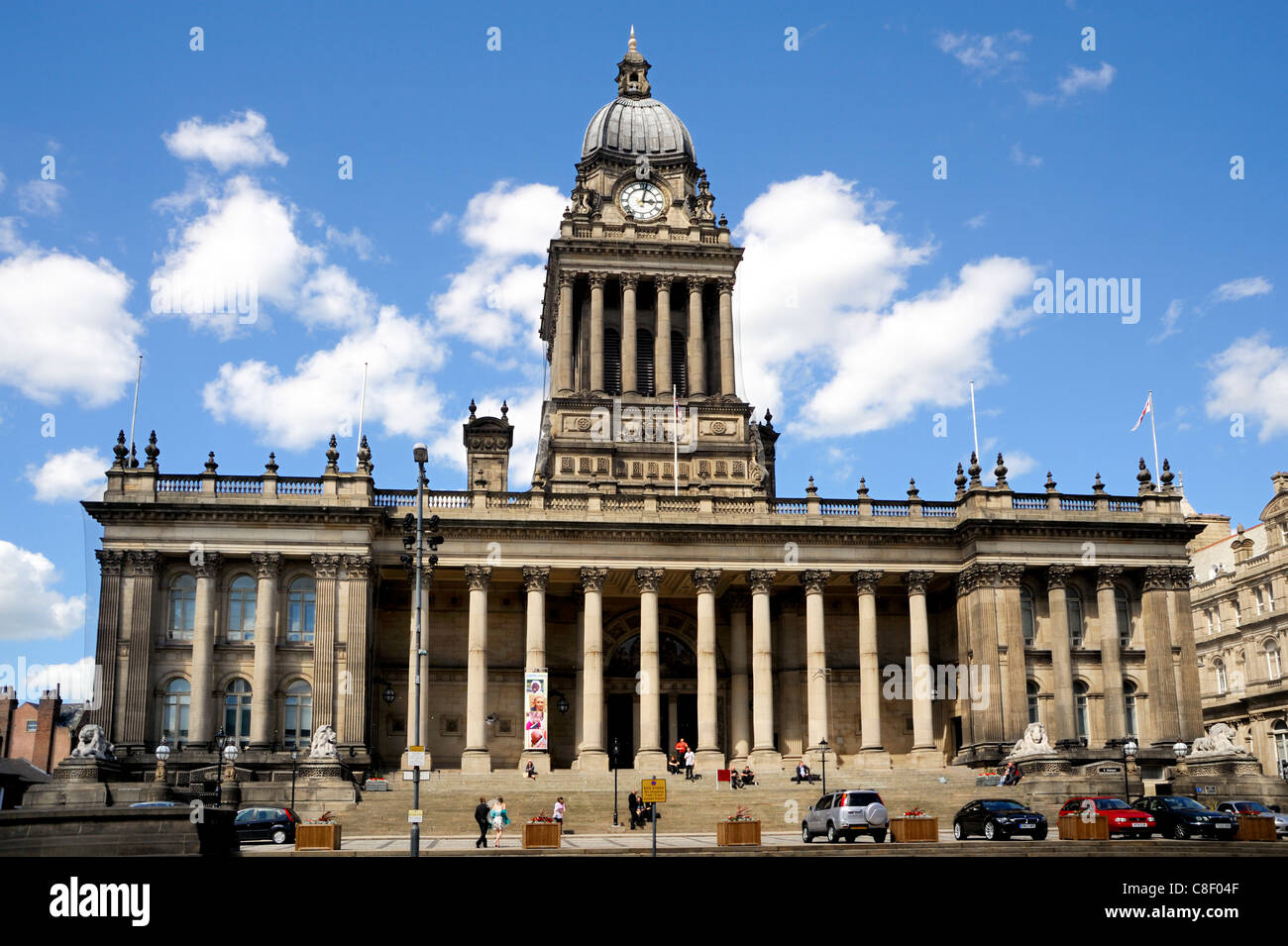 The City Hall, Victoria Square, The Headrow, Leeds, West Yorkshire ...