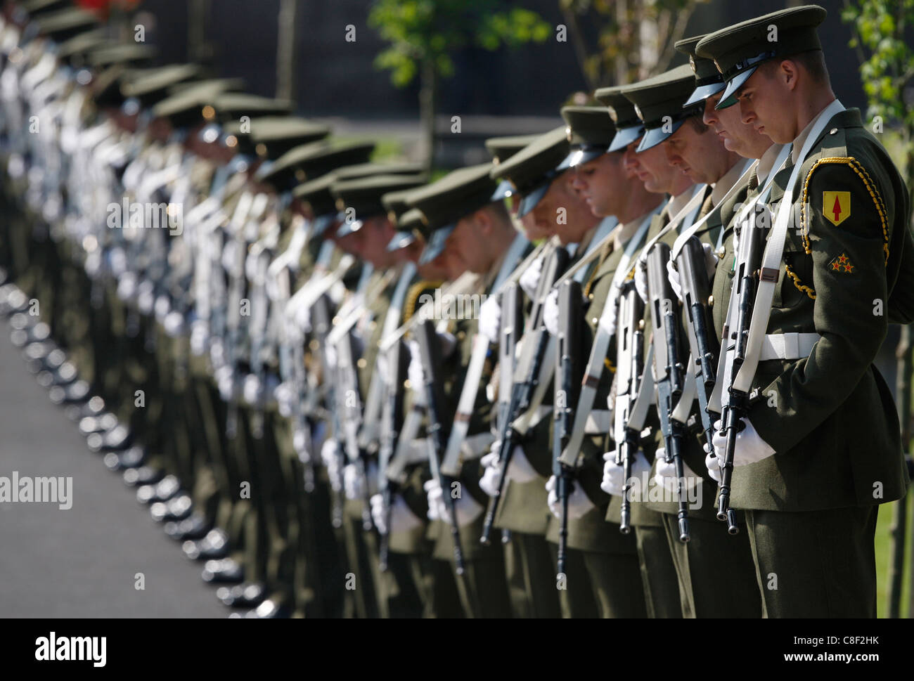 Irish army hi-res stock photography and images - Alamy