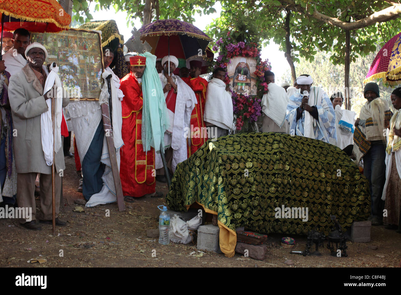 Religion africa funeral hi-res stock photography and images - Alamy