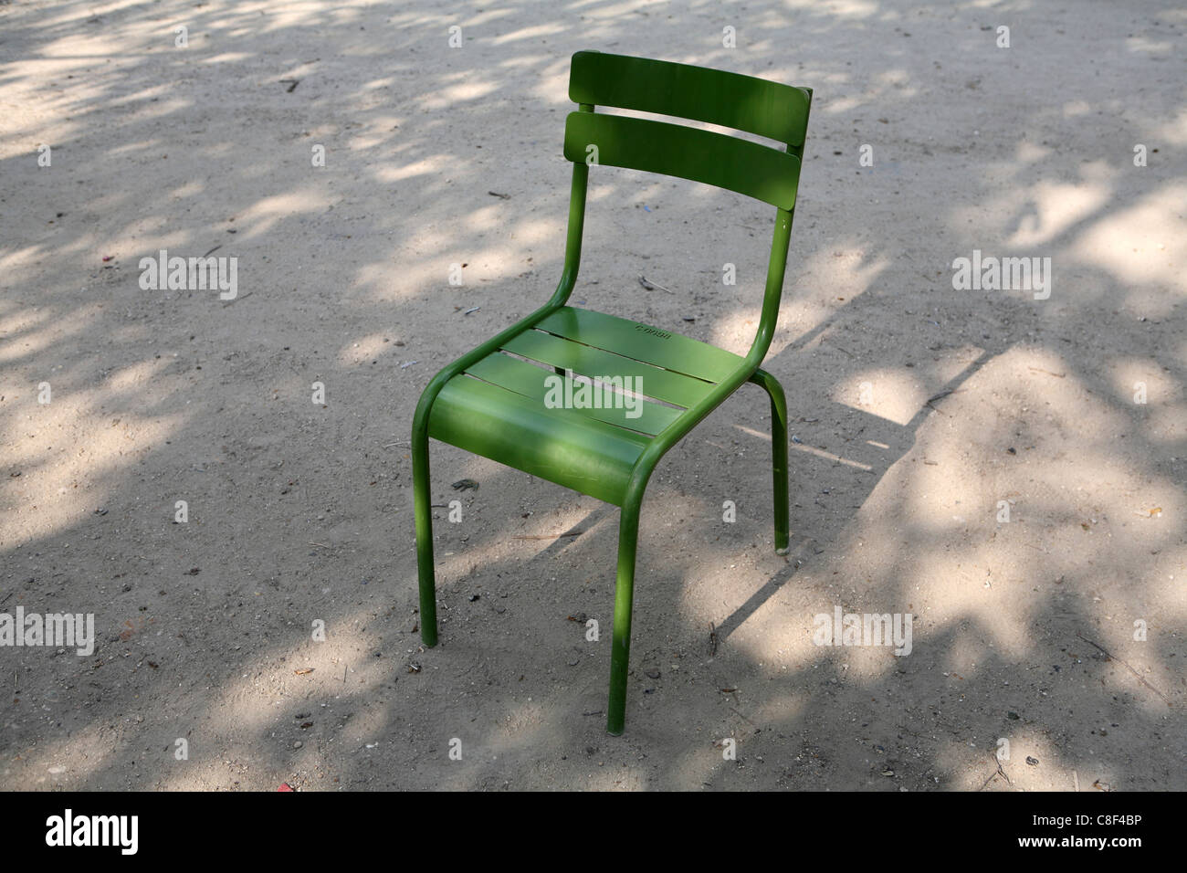 Single Green Chair, Paris, France, Europe Stock Photo - Alamy