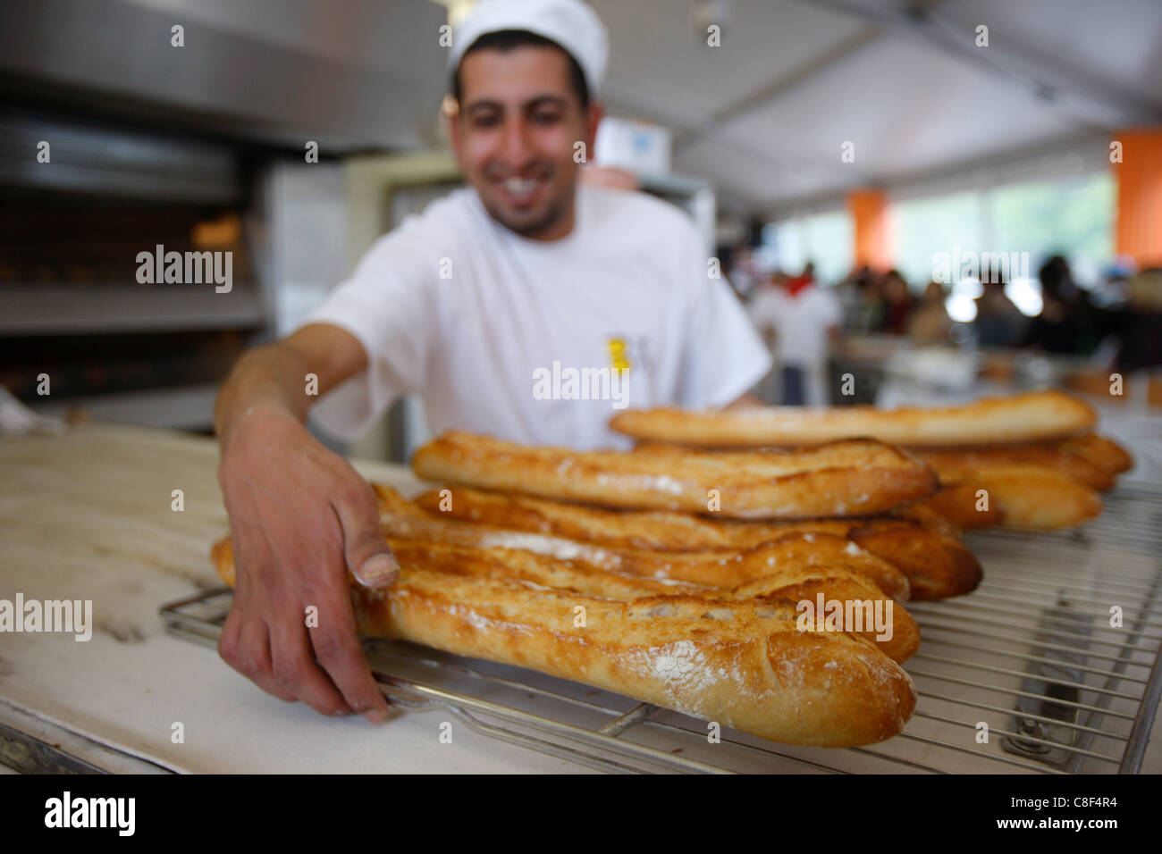 Bakery, Paris, France Stock Photo - Alamy