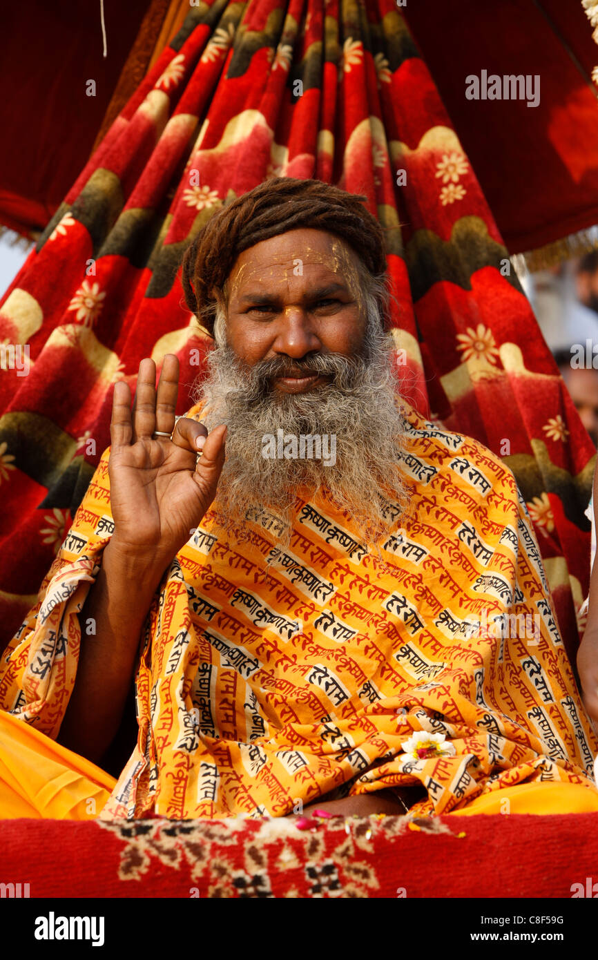 Holy man sadhu hand up hi-res stock photography and images - Alamy