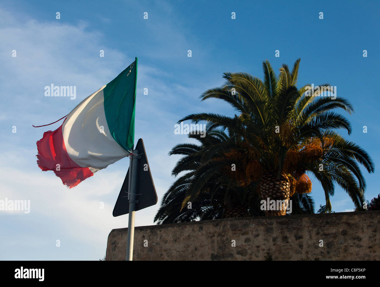 Old italian flag hi-res stock photography and images - Alamy