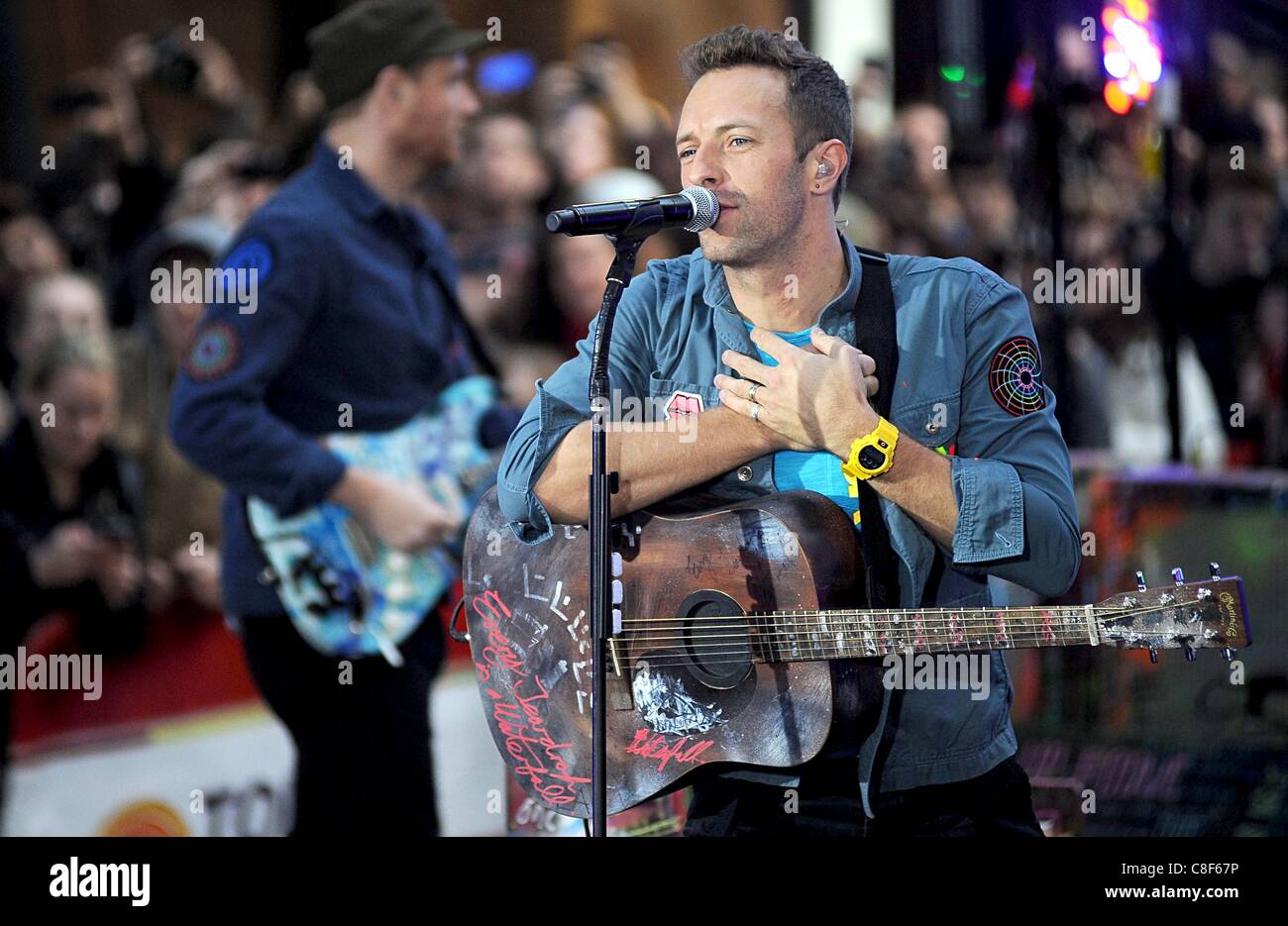 Chris Martin on stage for NBC Today Show Concert Series with Coldplay ...