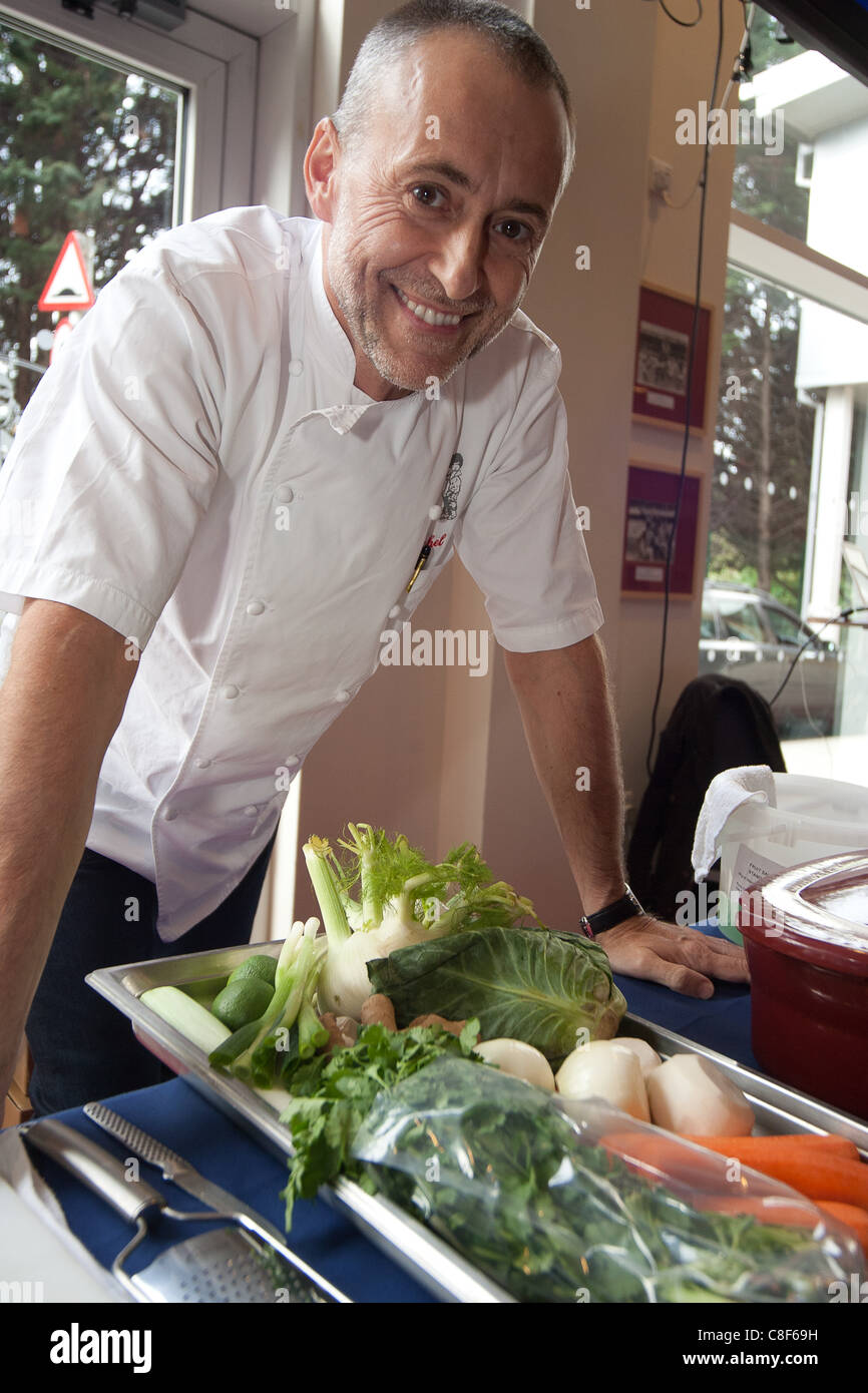 Michel roux hi-res stock photography and images - Alamy
