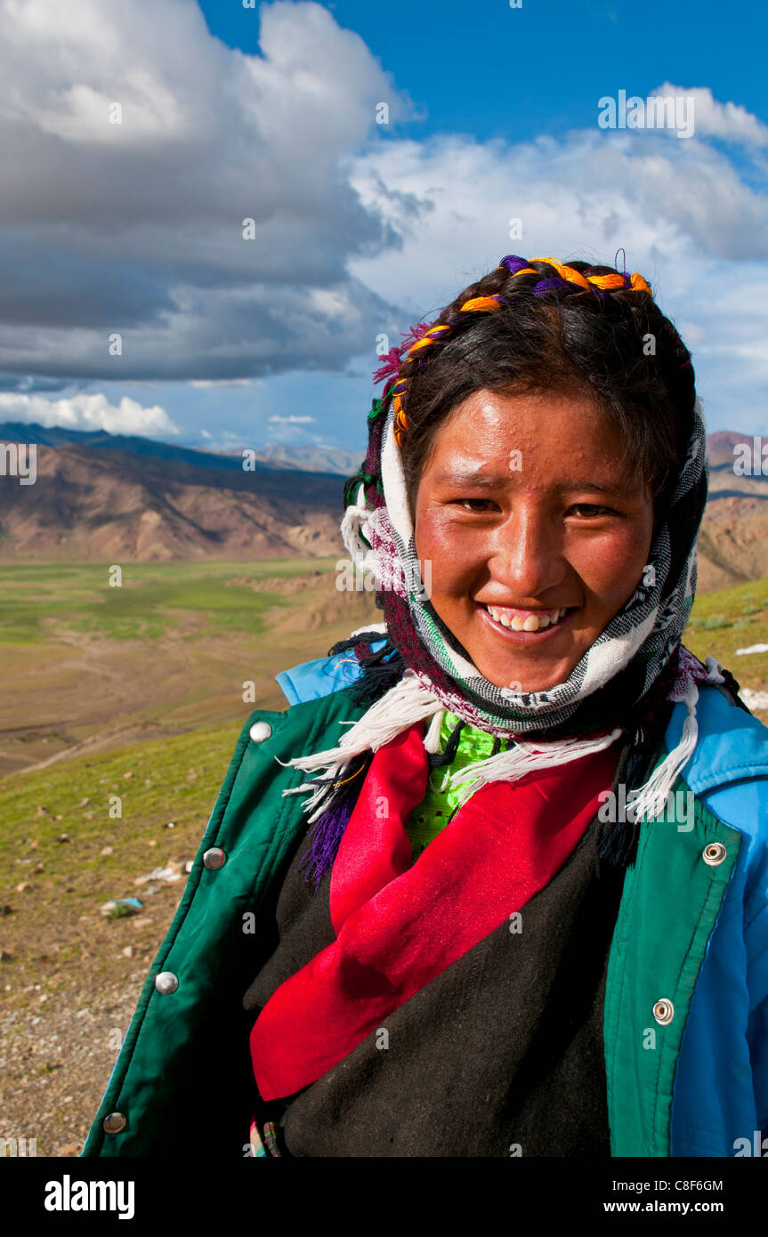 Young friendly Tibetan woman, Southern Tibet, China Stock Photo - Alamy