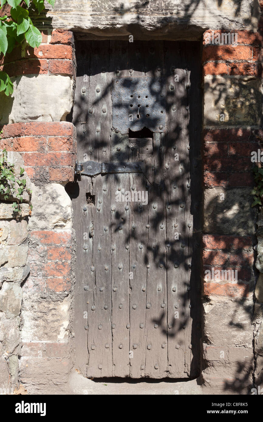 Ticknall village hi-res stock photography and images - Alamy