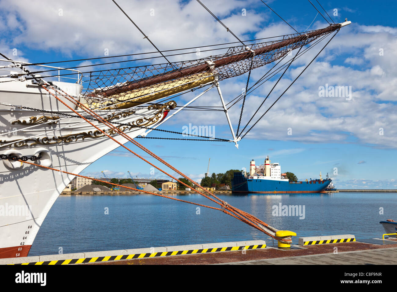 Gdynia port hi-res stock photography and images - Alamy