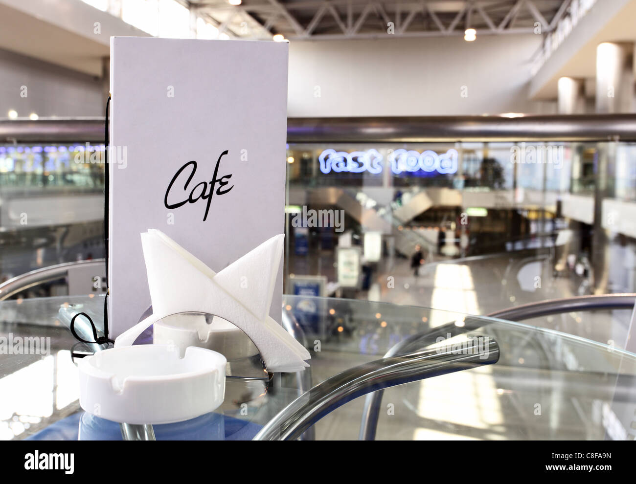 Cafe interior hi-res stock photography and images - Alamy