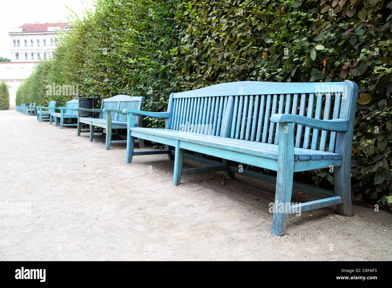 Row of benches hi-res stock photography and images - Alamy