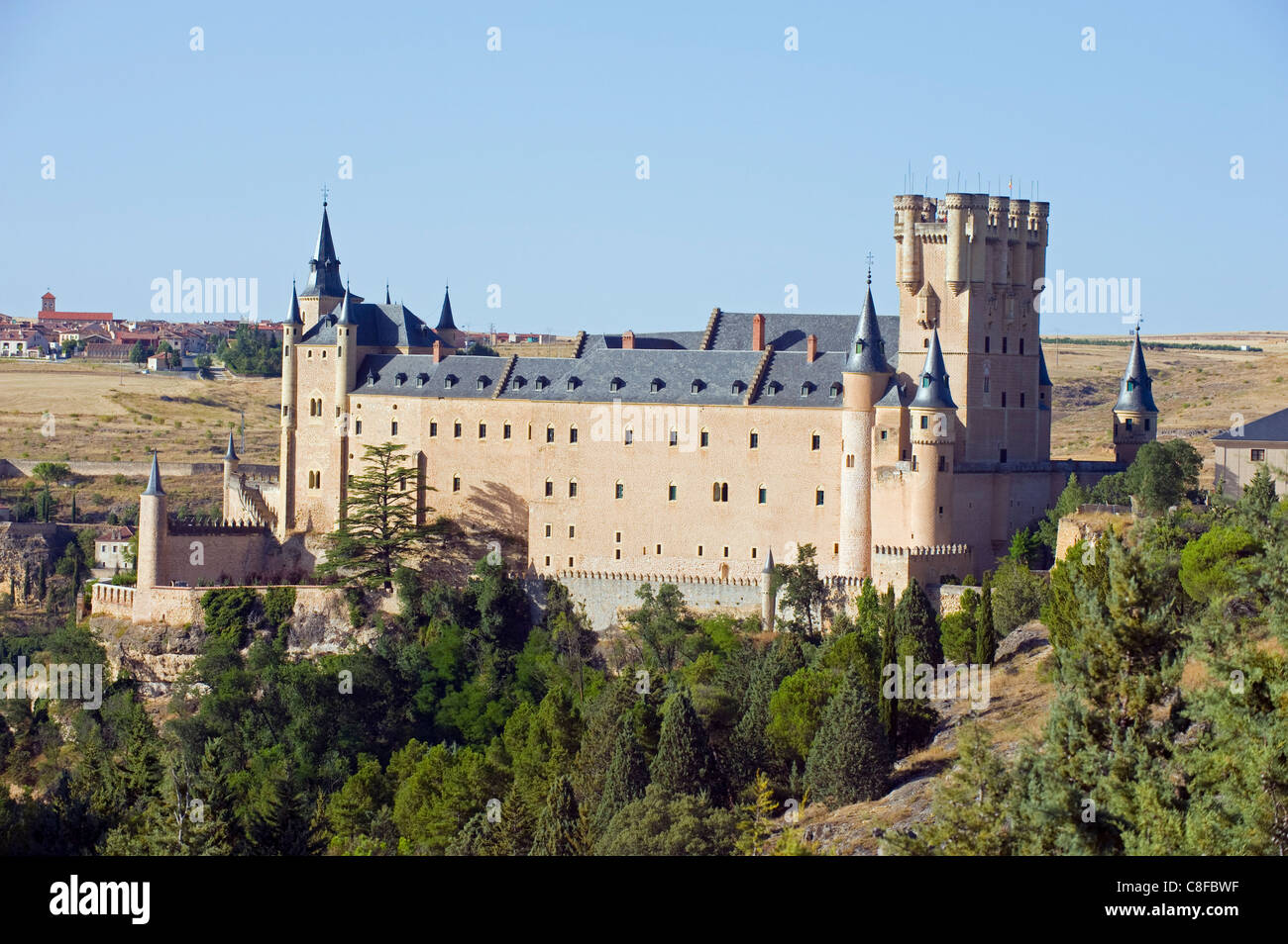 Segovia Castle, UNESCO World Heritage Site, Segovia, Madrid, Spain ...