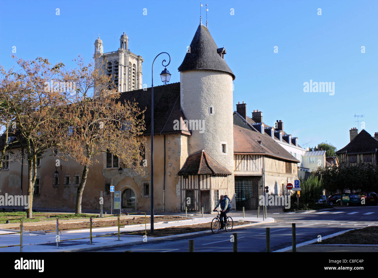 Aube church hi-res stock photography and images - Alamy
