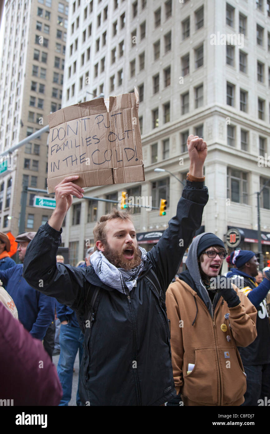 Detroit, Michigan - People rally at the Bank of America, demanding a ...