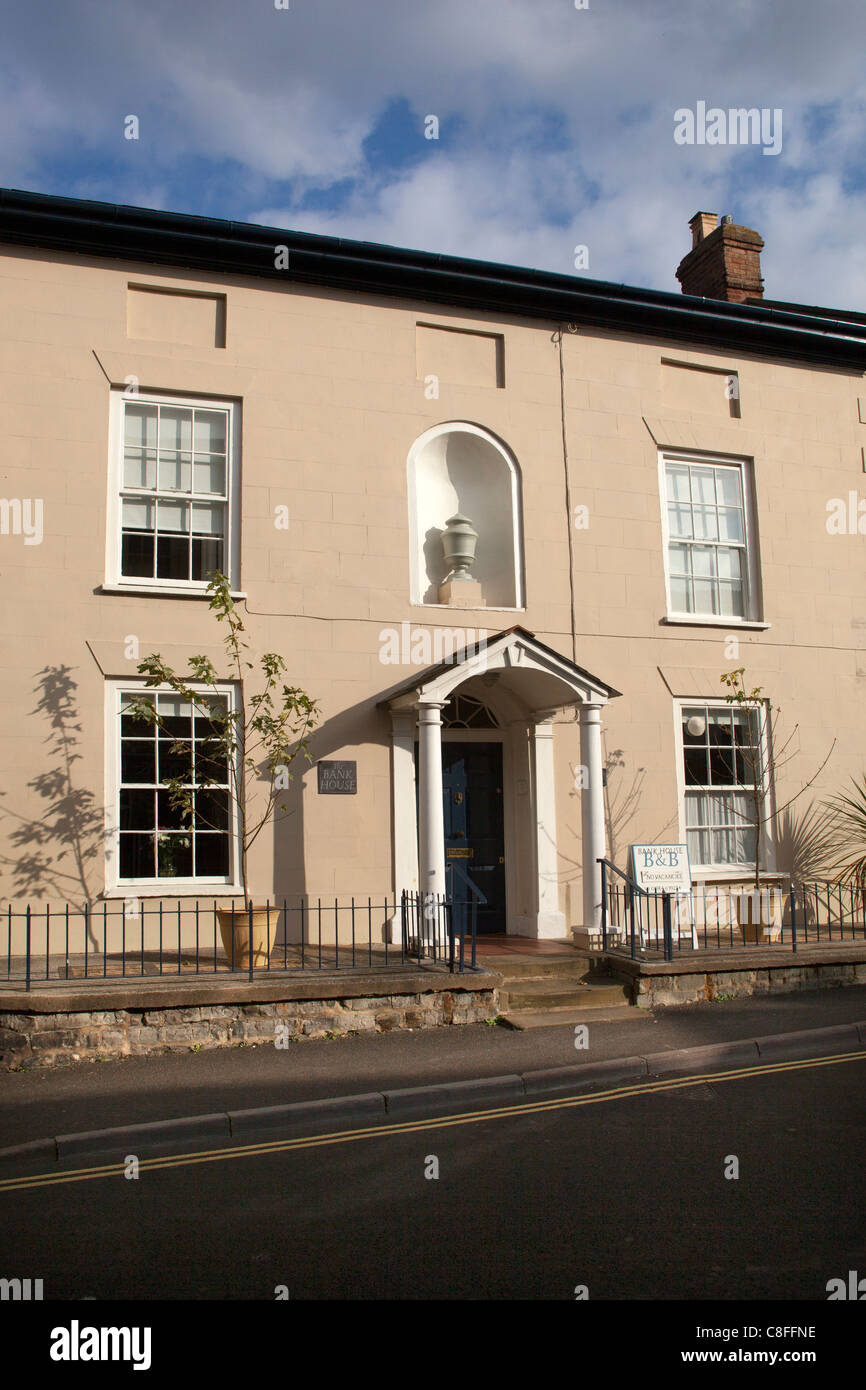 Bed breakfast house exterior hi-res stock photography and images - Alamy