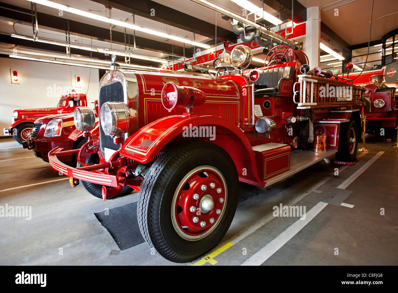 Pumper truck hi-res stock photography and images - Alamy