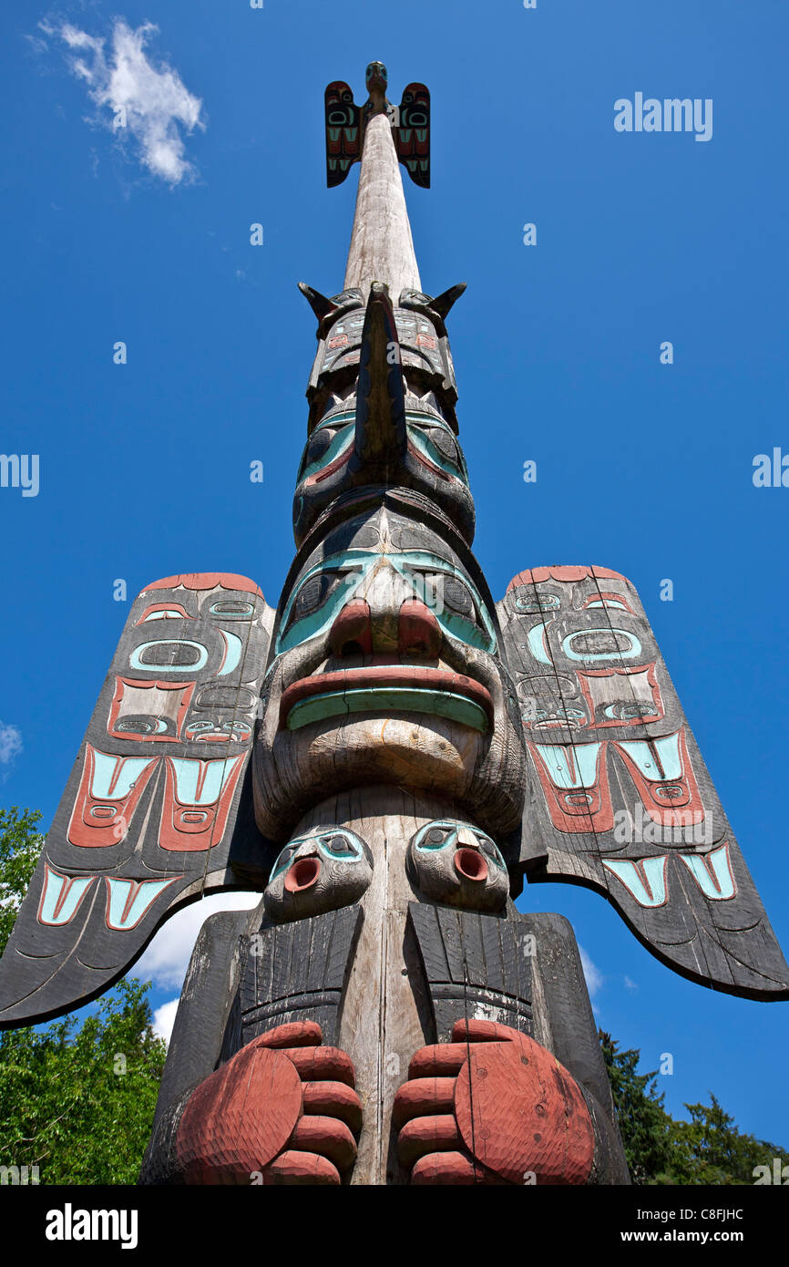 Totem pole. Saxman Totem Park. Ketchikan. Alaska. USA Stock Photo - Alamy
