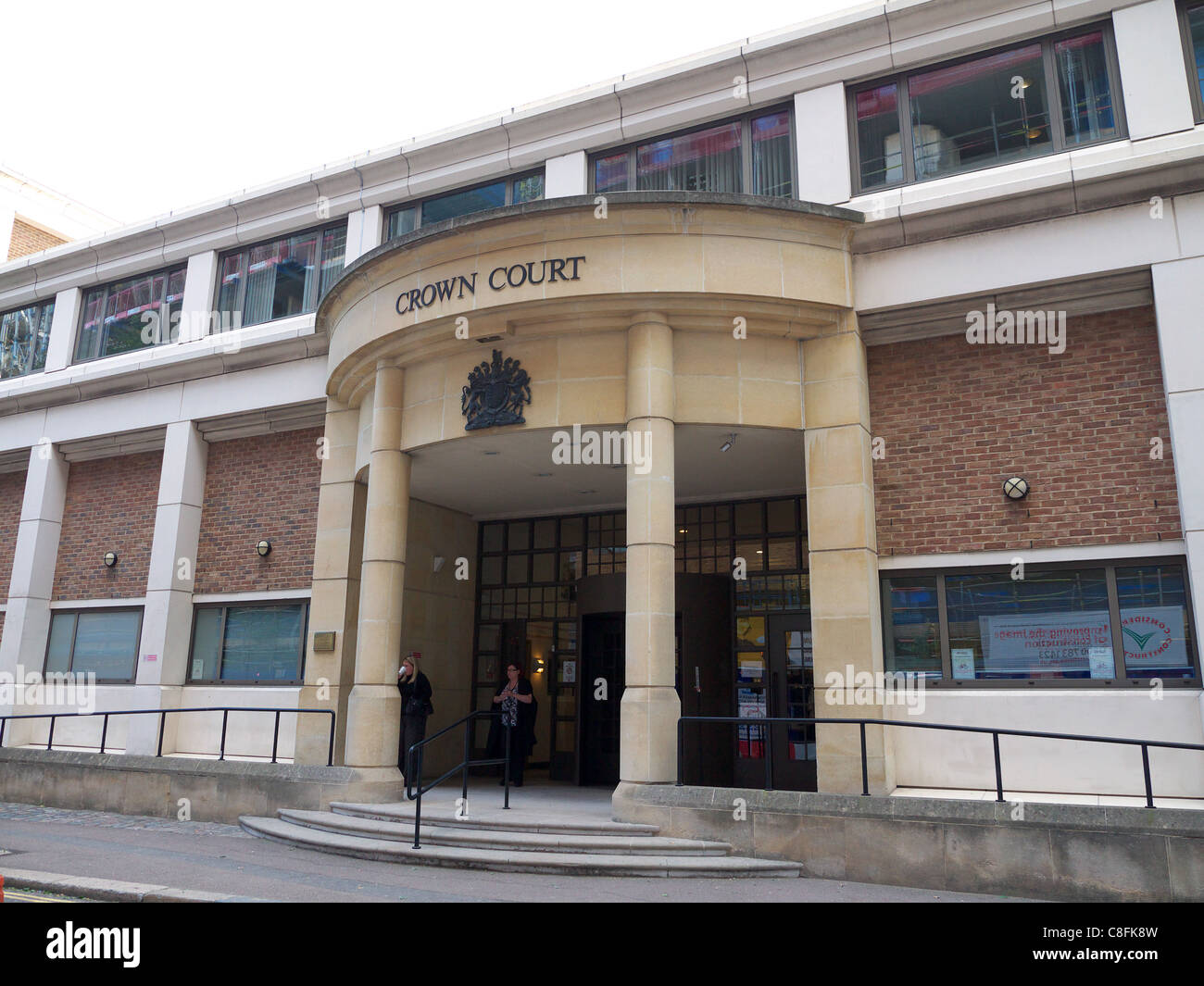 Crown court entrance hi-res stock photography and images - Alamy