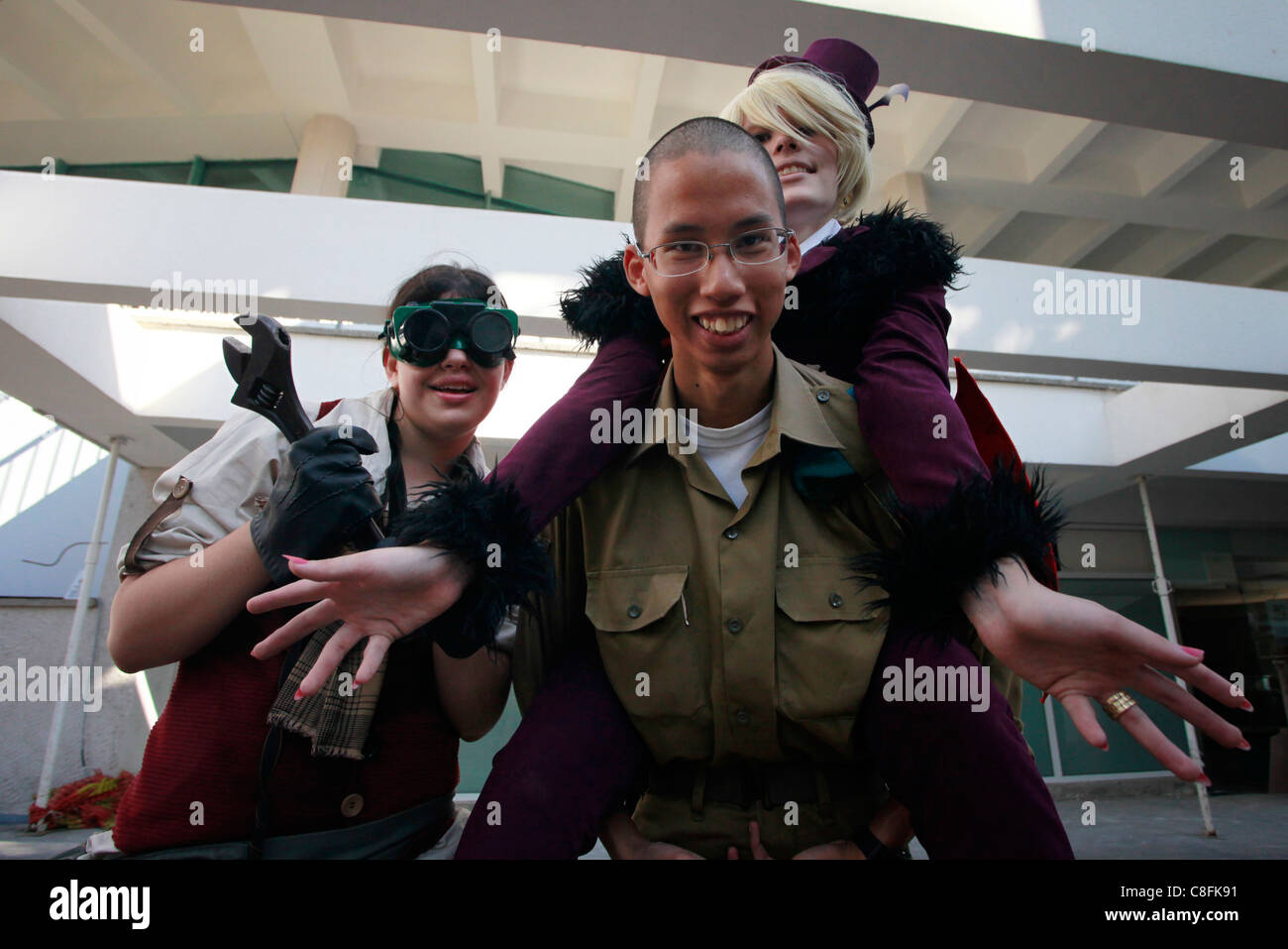 Cosplayers hi-res stock photography and images - Alamy