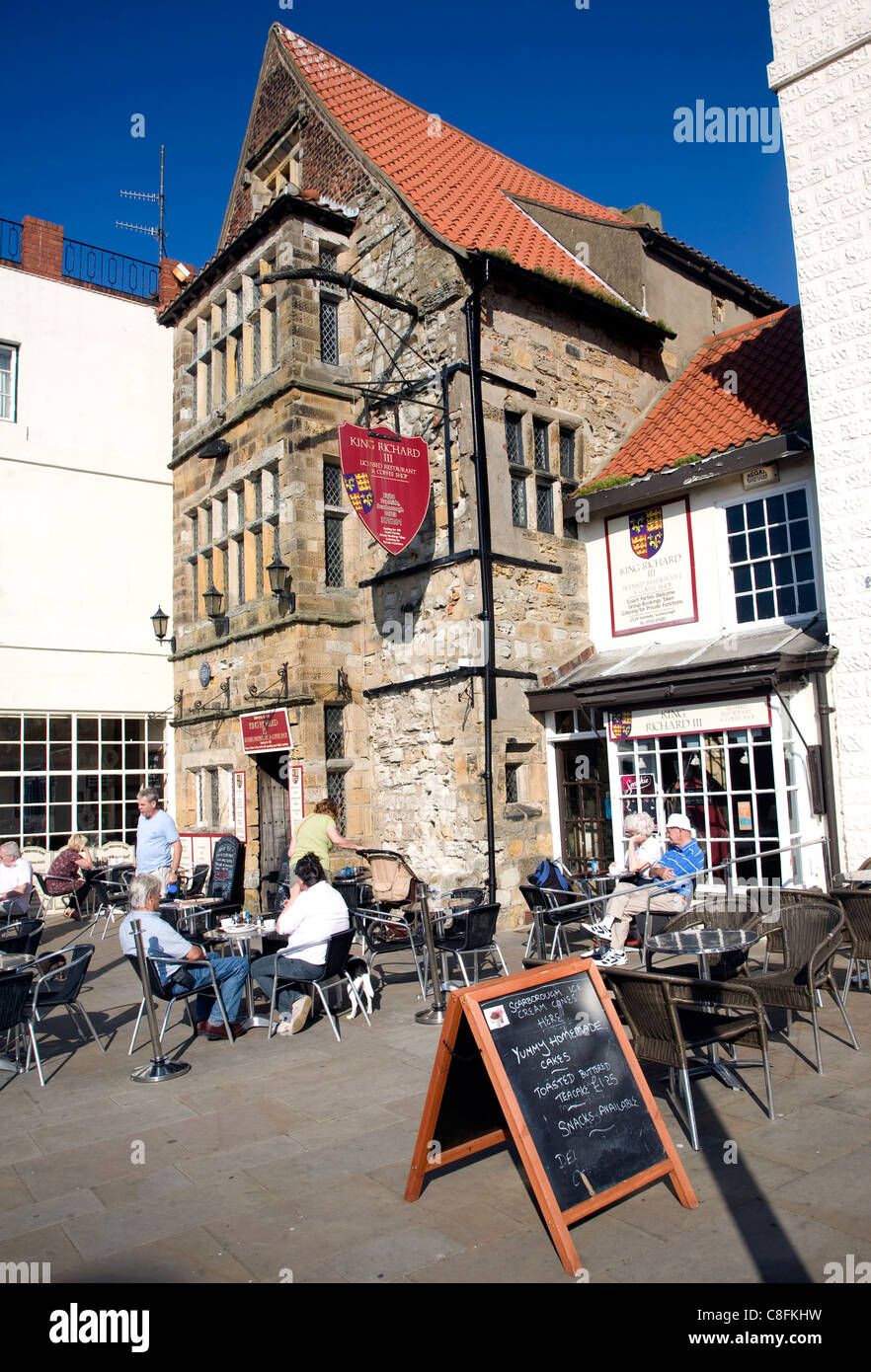 Historic King Richard III pub Scarborough, Yorkshire, England Stock ...