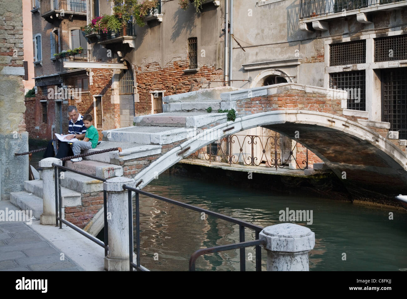Venice steps hi-res stock photography and images - Alamy