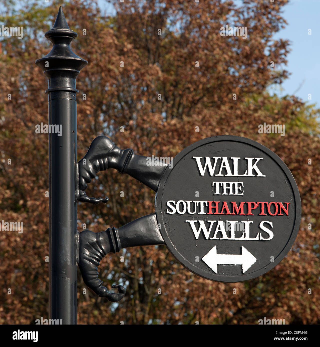 Southampton walls hi-res stock photography and images - Alamy