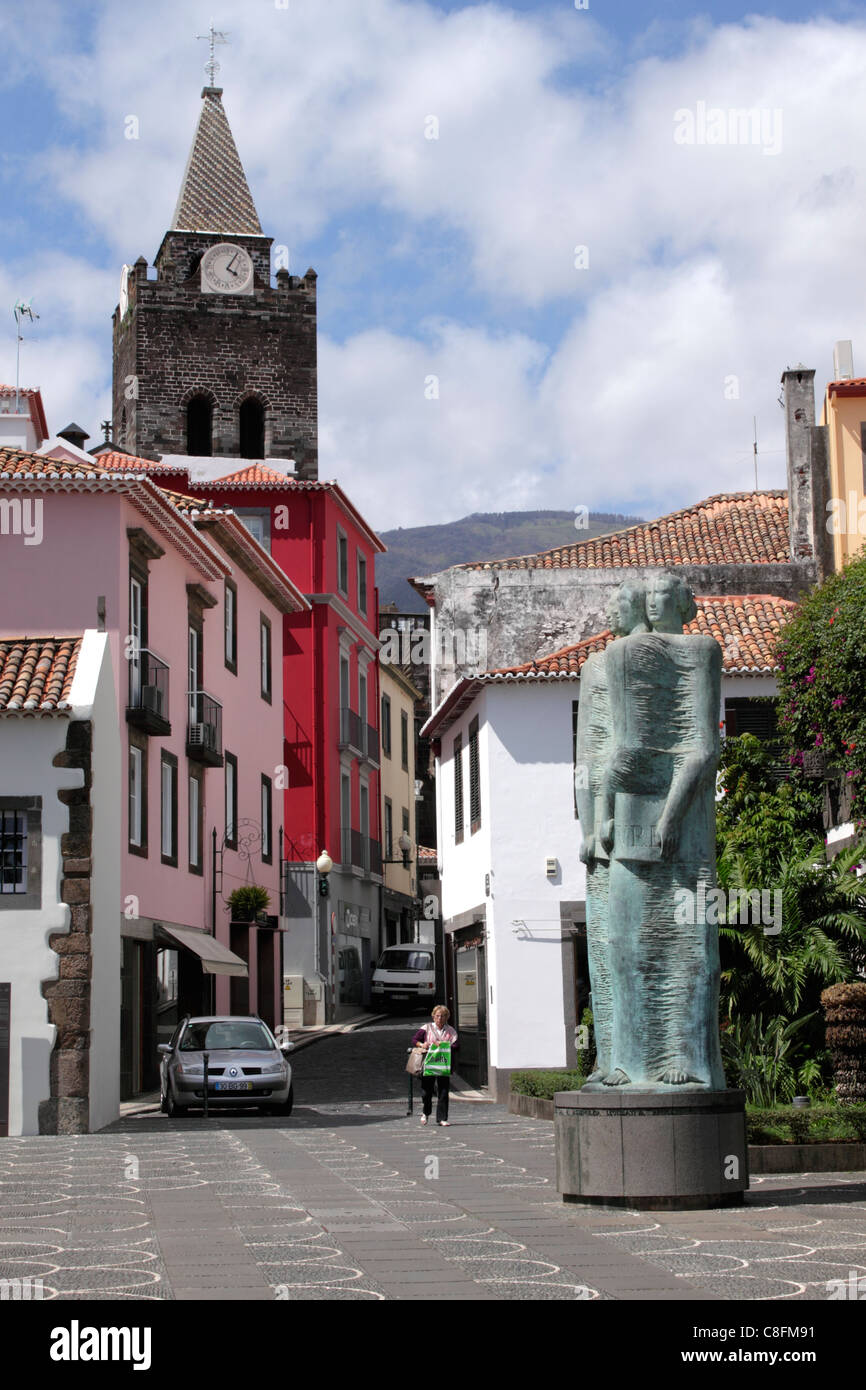 Statue by Regional assembly building Funchal Madeira Stock Photo - Alamy