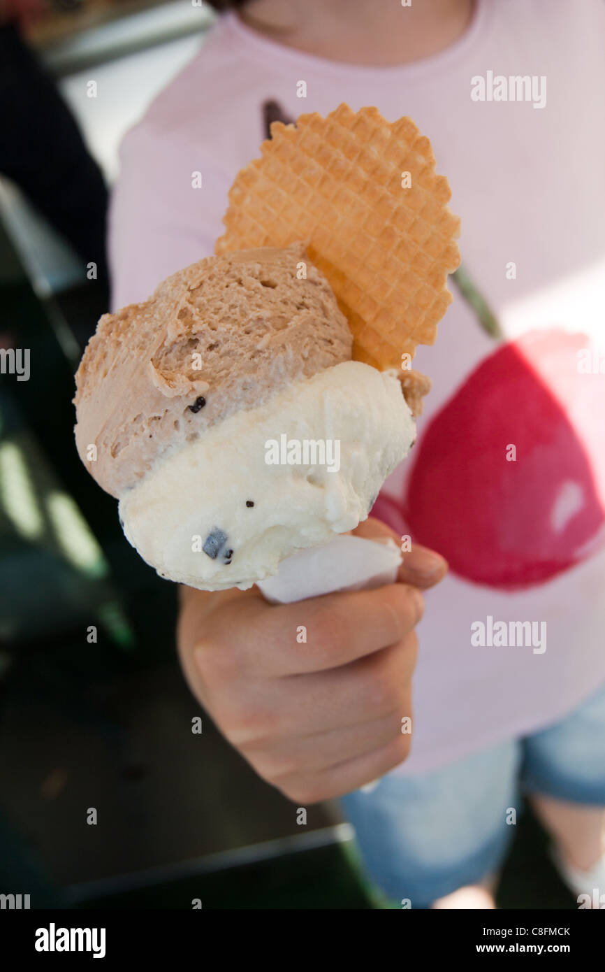 Italian ice cream cone hi-res stock photography and images - Alamy