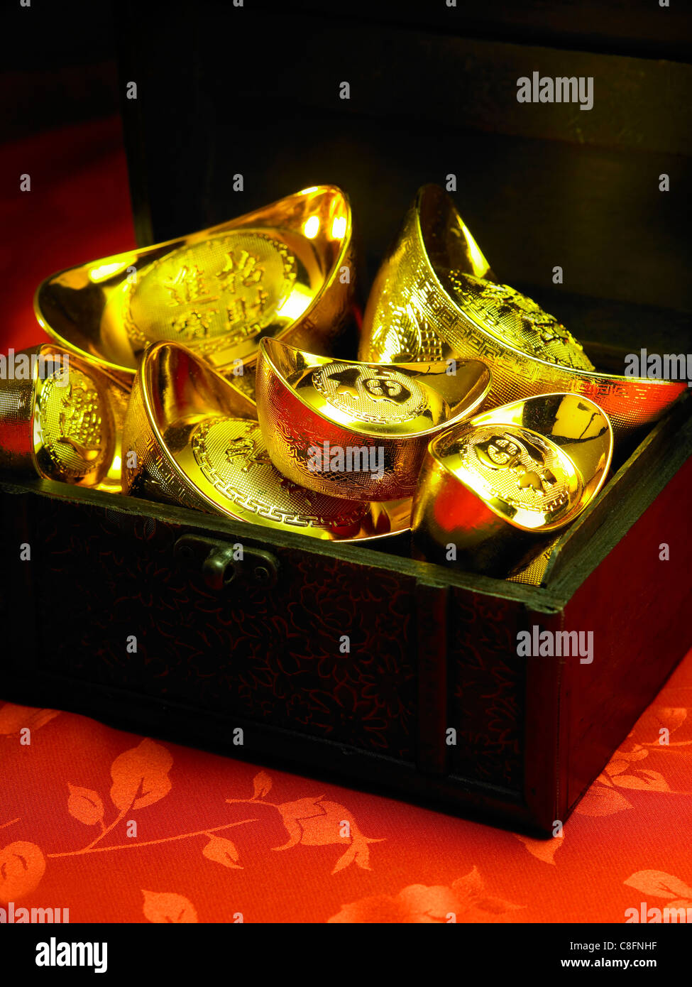 a box of gold ingots Stock Photo - Alamy