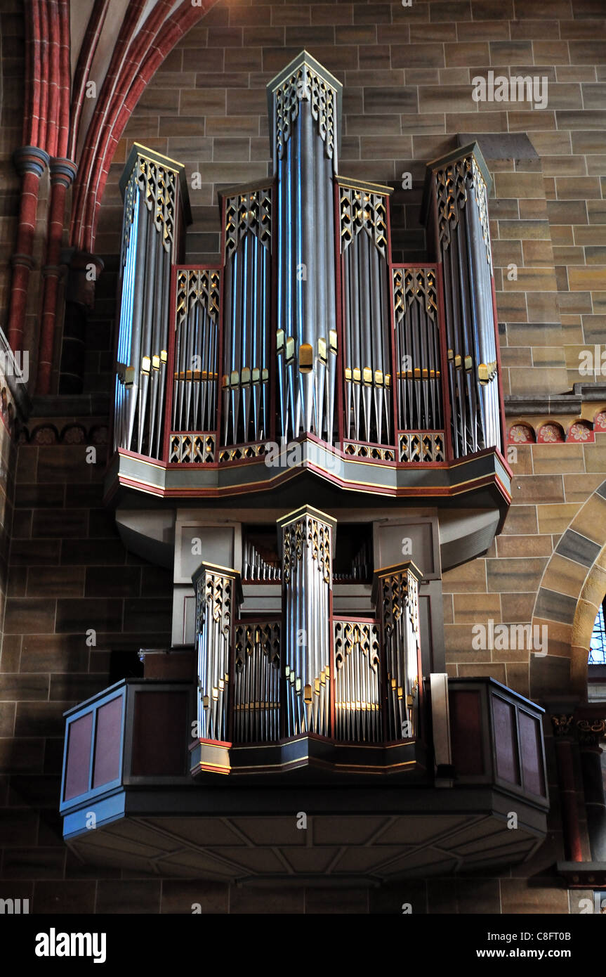 Pipe organ in the cathedral of Bremen - Germany Stock Photo - Alamy