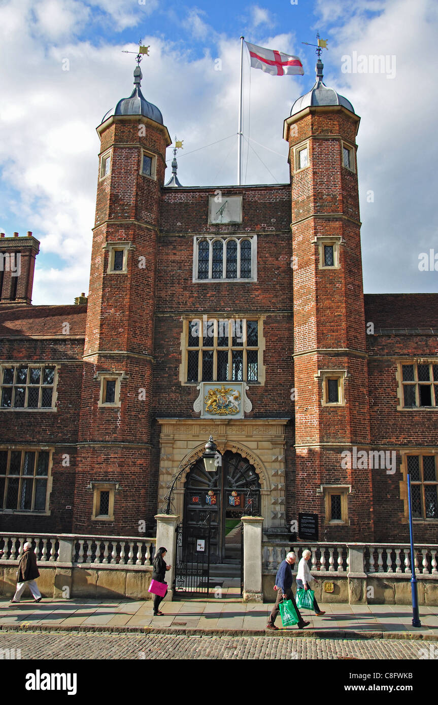 Abbot's Hospital, High Street, Guildford, Surrey, England, United ...