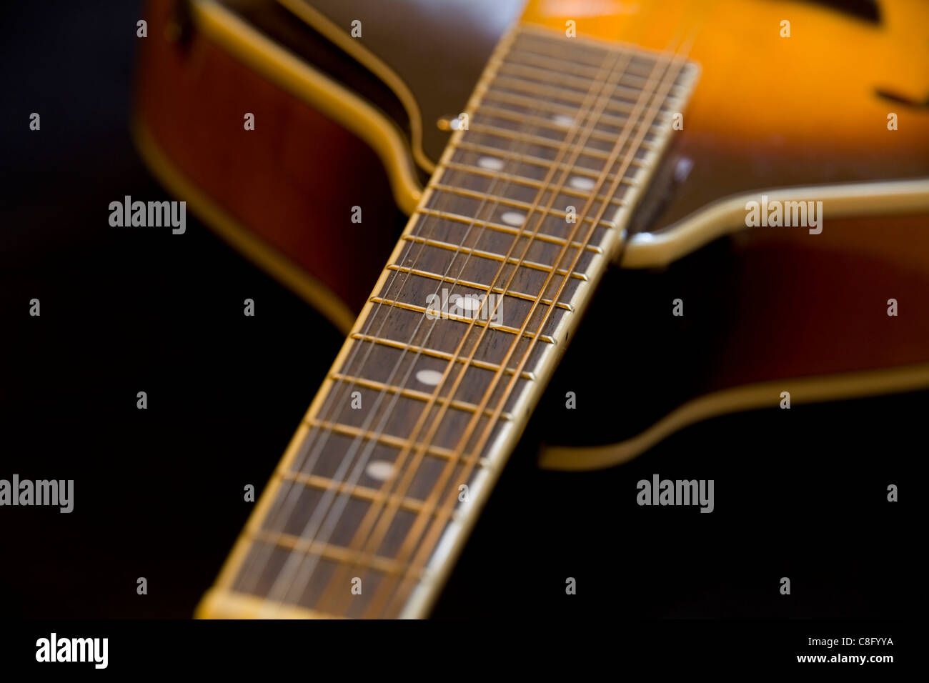 Mandolin fretboard hi-res stock photography and images - Alamy