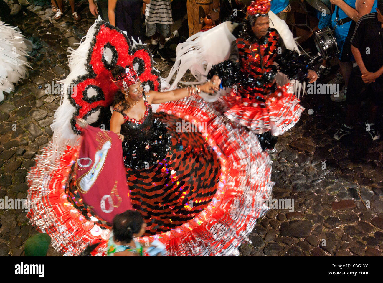 Brazil woman carnival costumes hi-res stock photography and images - Alamy