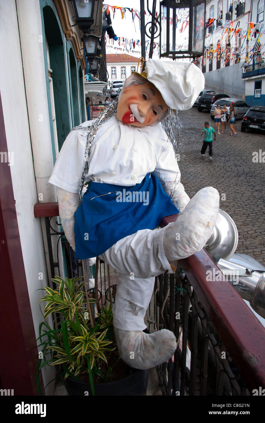 Life sized dolls hi-res stock photography and images - Alamy