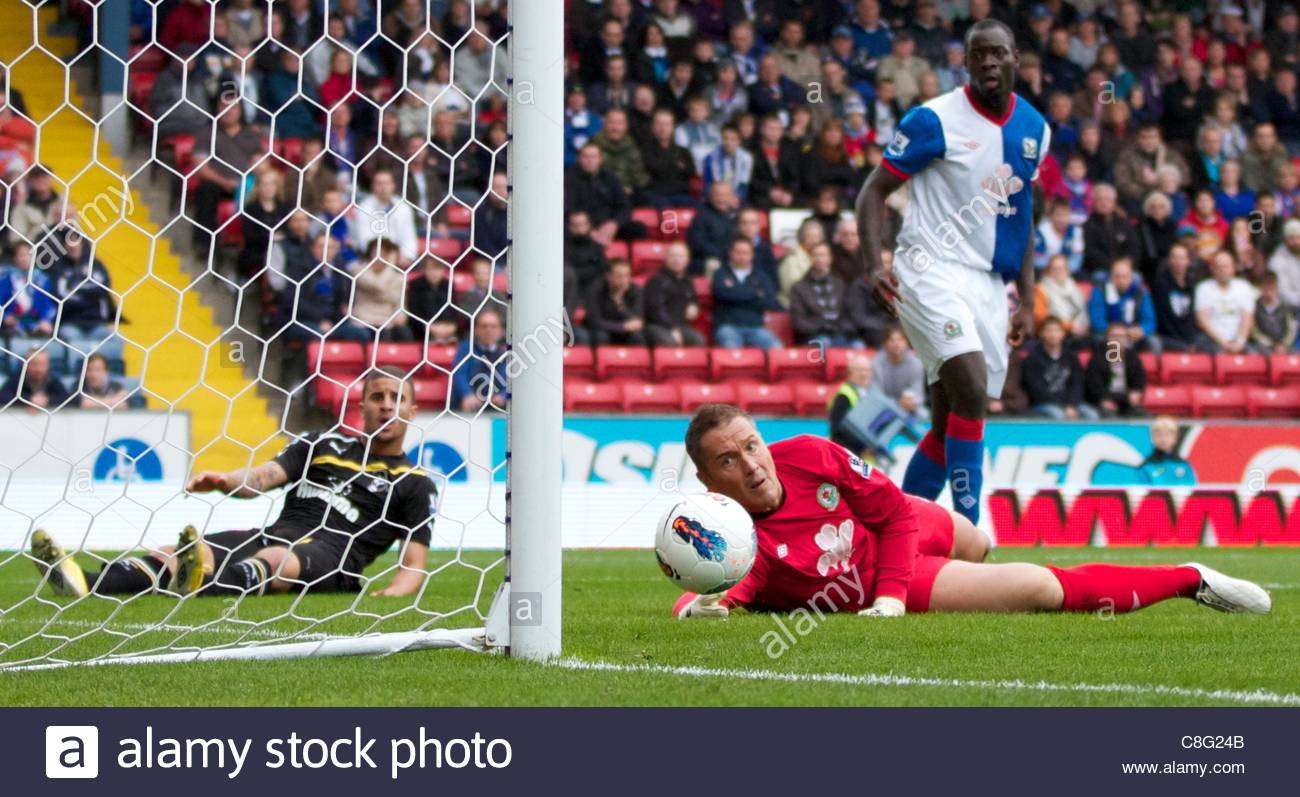 Blackburn Rovers Goalkeeper High Resolution Stock Photography and ...
